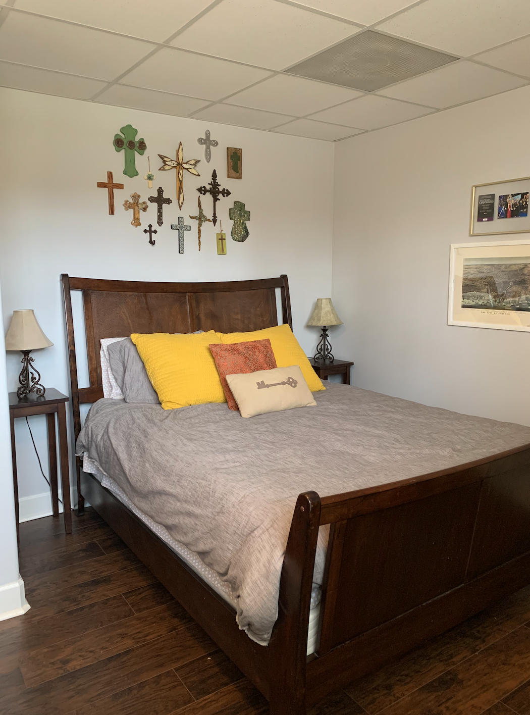 Downstairs Guest Suite | Simply Elliott Home Tour - Simply Elliott